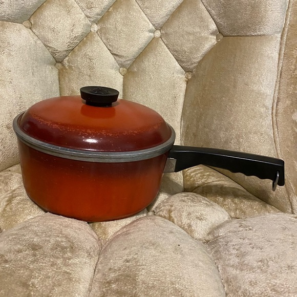 Kitchen | Vintage Red Club Pot With Lid | Poshmark